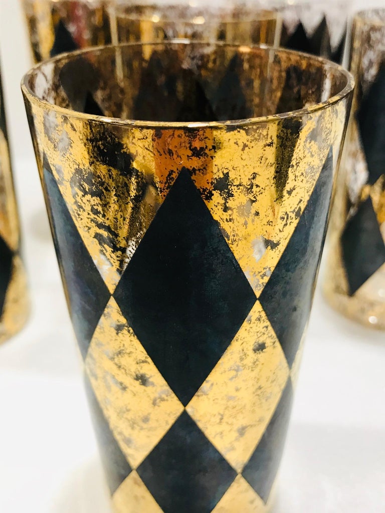 Set of Eight Hollywood Regency Barware Glasses in Gold and Black, 1960s ...