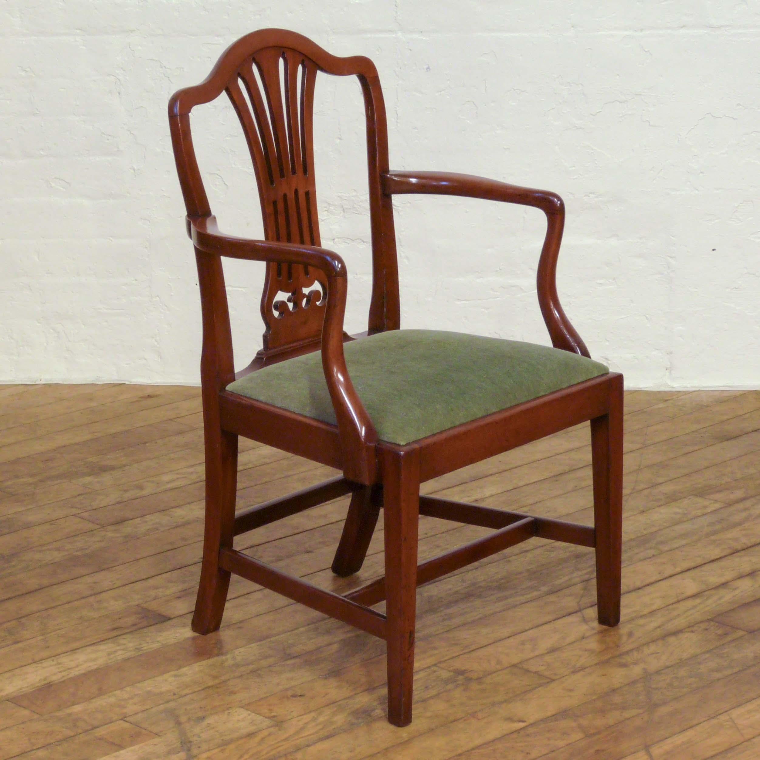Set of Eight Sheraton Style Mahogany Chairs at 1stDibs