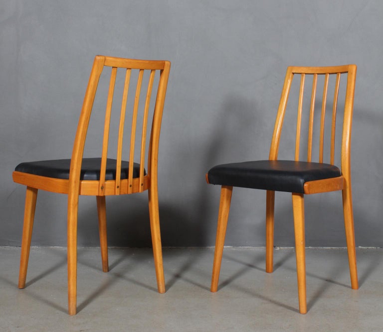 Set of Eight Thonet ‘Ton’ Dining Chairs, 1940s at 1stDibs