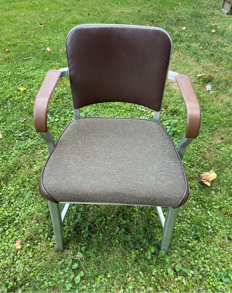 Set of Eight Vintage Emeco Aluminum Arm Chairs For Sale at 1stDibs