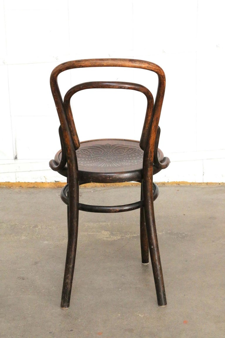 Set of Five Thonet Viennese No. 14 Cafe Chairs at 1stDibs