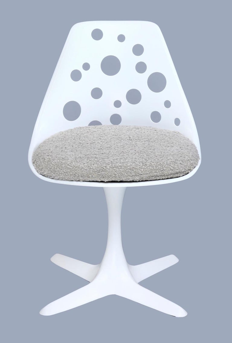 Set of Four 1970s Burke Chairs Customized by Yukié Taga at 1stDibs