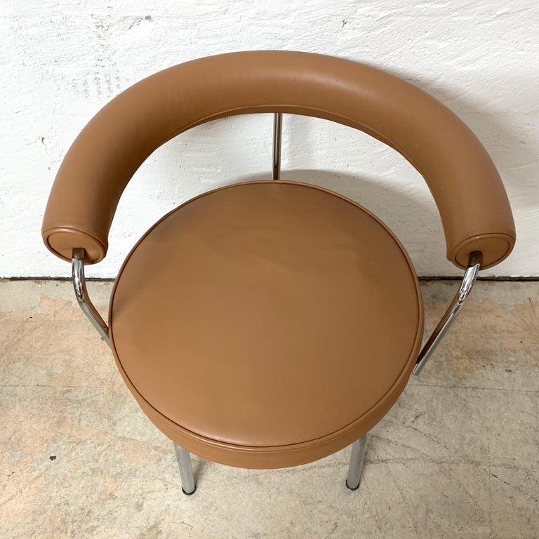 Set of Four "LC7" Chairs by Le Corbusier, Perriand, Jeanneret for ...