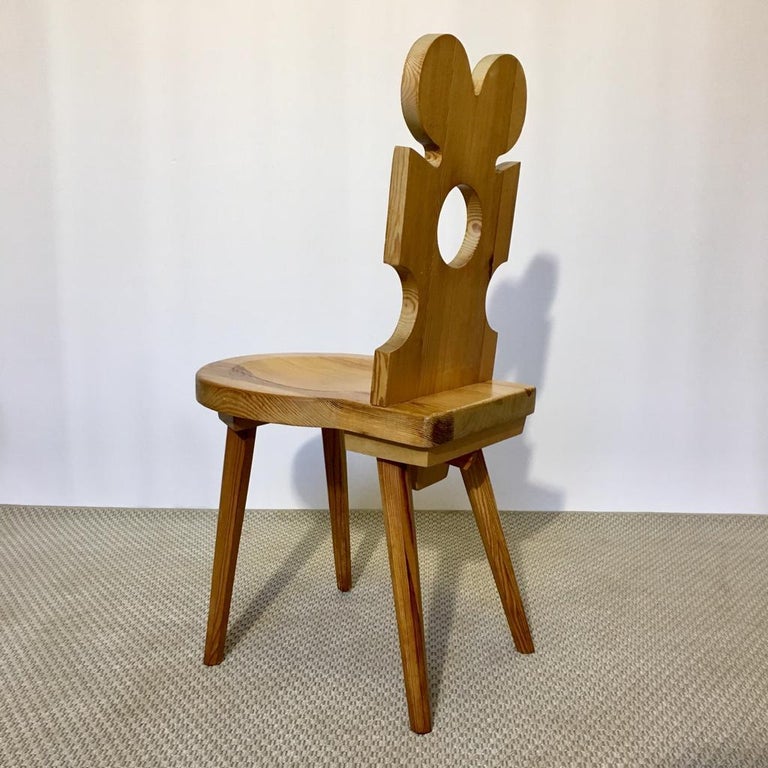 Set of Four Midcentury Swedish Pine Chairs For Sale at 1stDibs