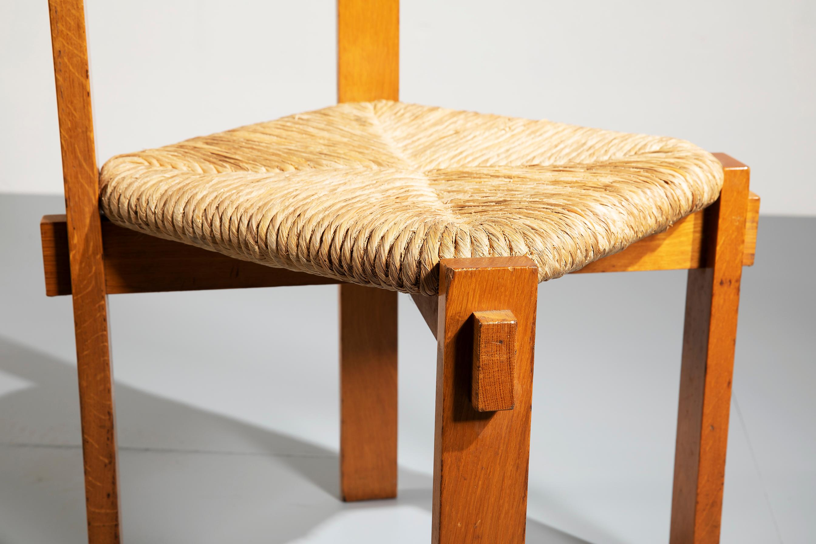 Set of Four Modernist Italian Oakwood and Straw Chairs, 1950s For Sale ...