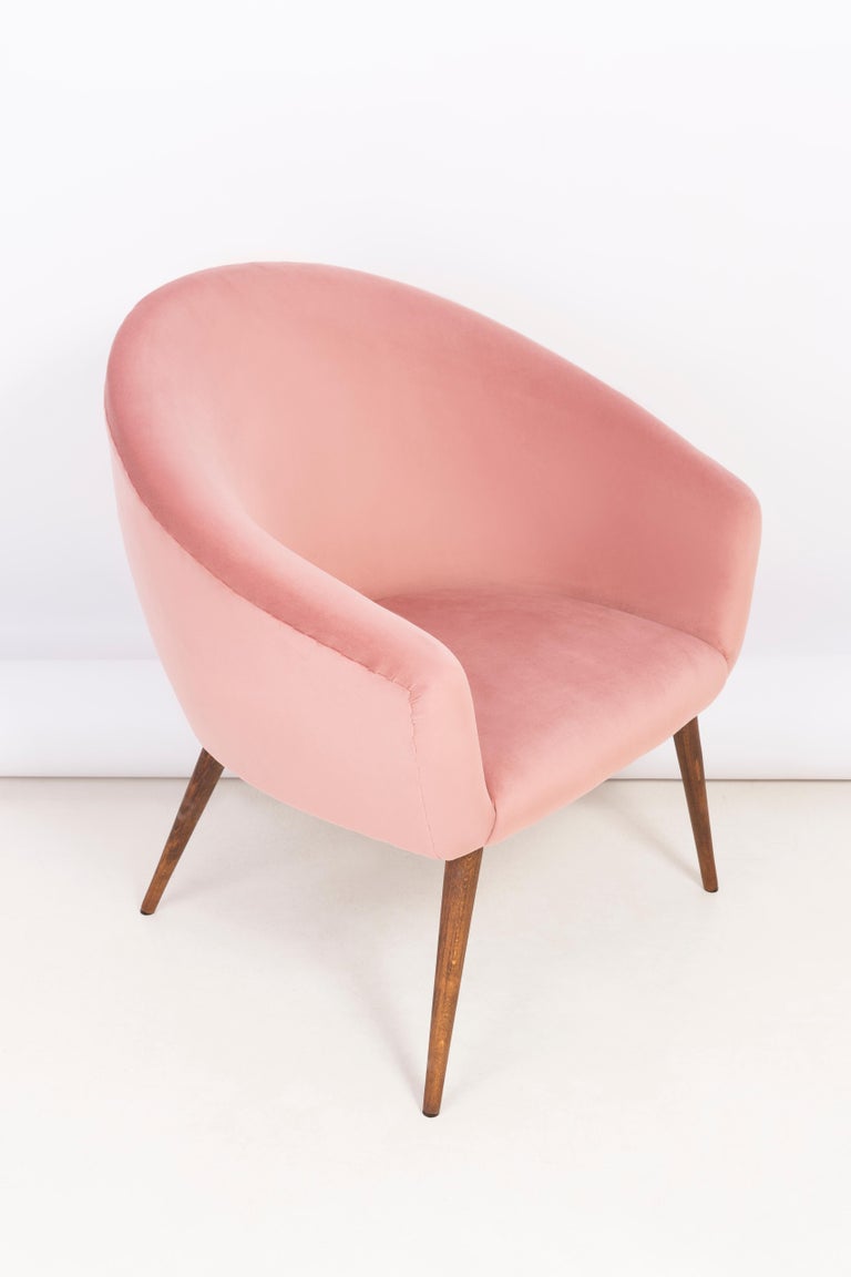 Set of Four of 20th Century Pink Velvet Shell Club Armchairs, 1960s For ...