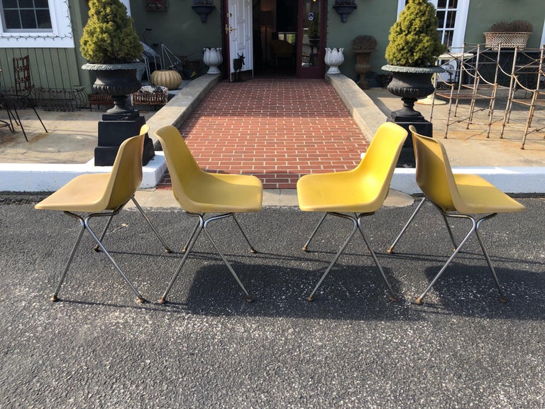 Set of Three Yellow Jon Stewart Stackable Shell Chairs at 1stDibs ...