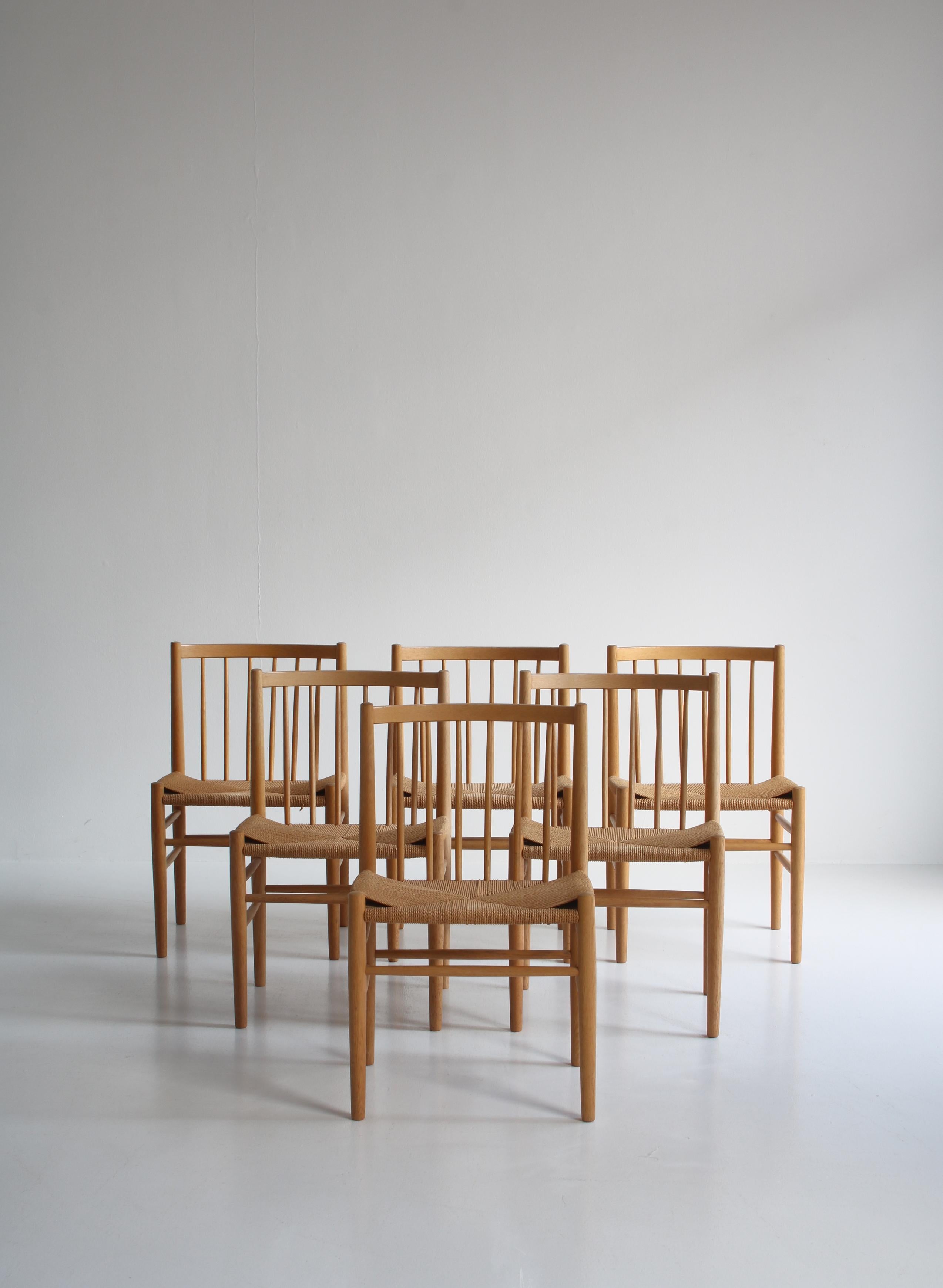 Set of "J80" Dining Chairs in Oak and Paperboard by Jørgen Bækmark, FDB ...