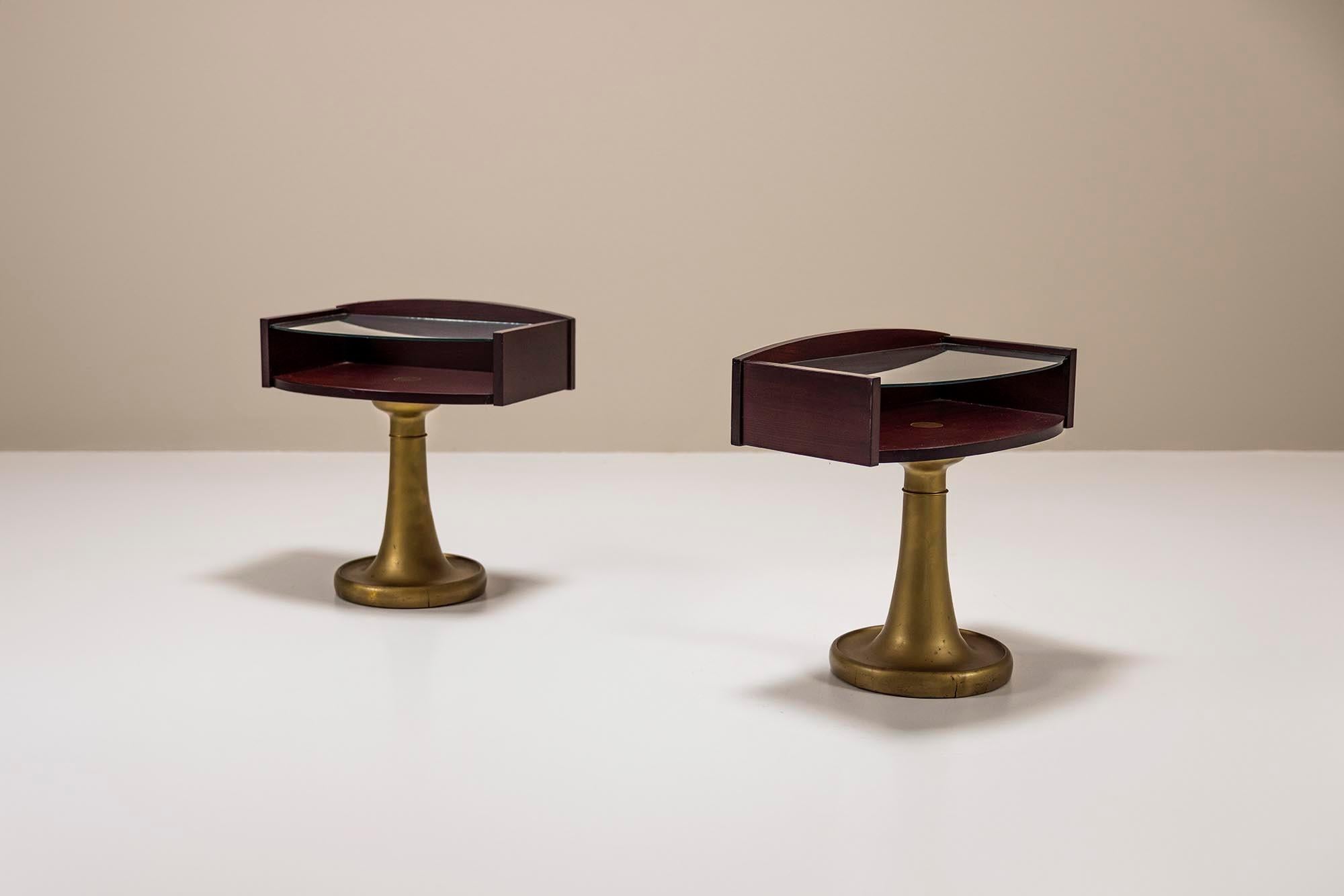Set Of Ronchetti and Porro Nightstands In Glass And Stained Beech ...