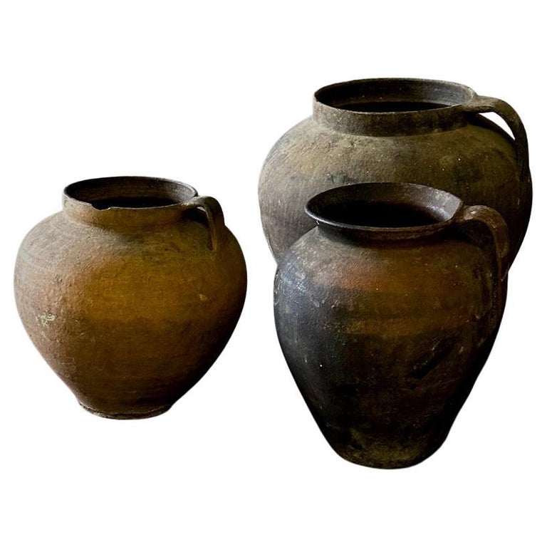 Set of Seven Romanian Terracotta Cooking Pots For Sale at 1stDibs