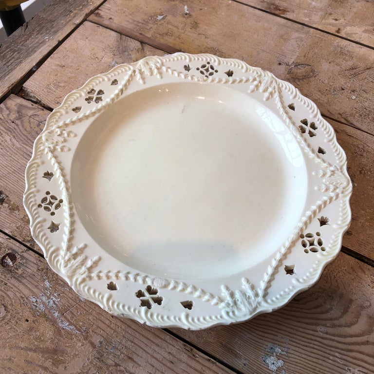 Set of Six 18th Century English Leeds Creamware Plates at 1stDibs