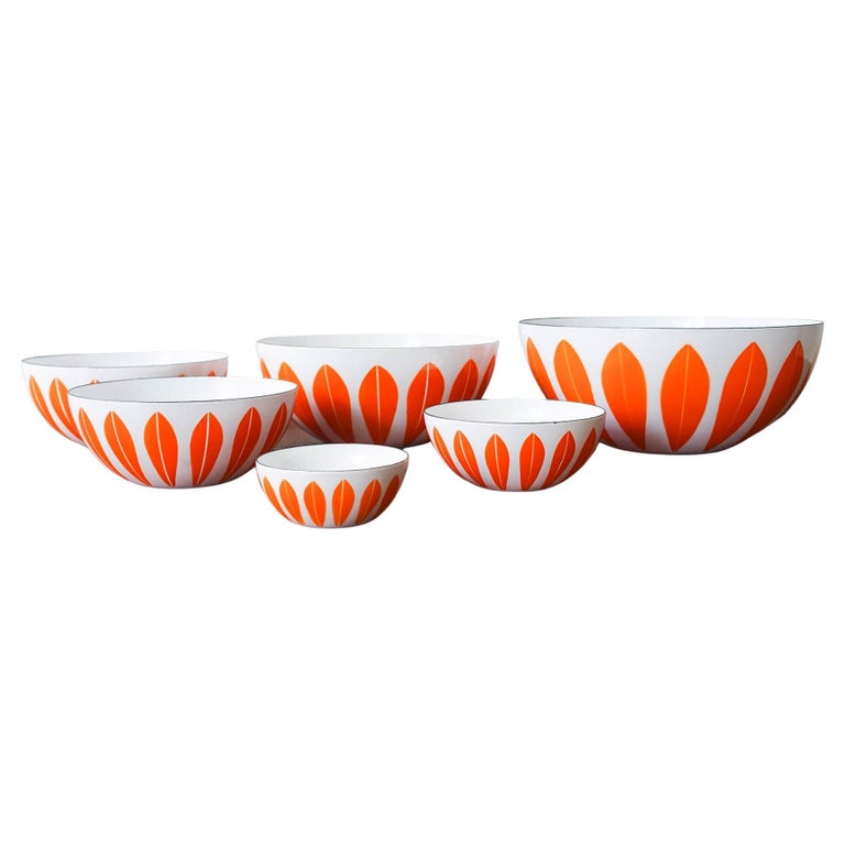 Set of Six Enamel Lotus Bowls by Grete Prytz Kittelsen for Cathrineholm ...