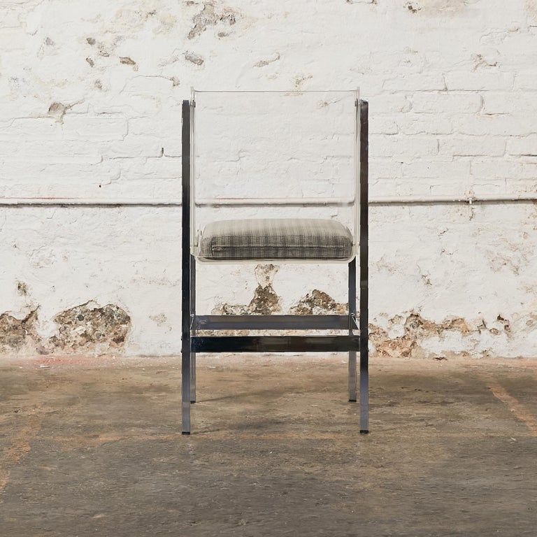 Set of Six Italian Chairs in Chromed Metal Structure and Lucite Seat ...