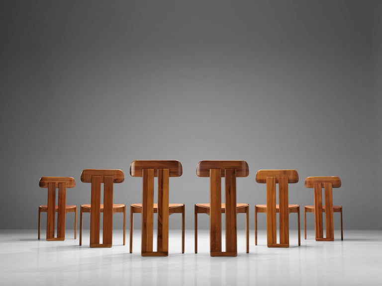 Set of Six Italian Dining Chairs by Sapporo For Sale at 1stDibs