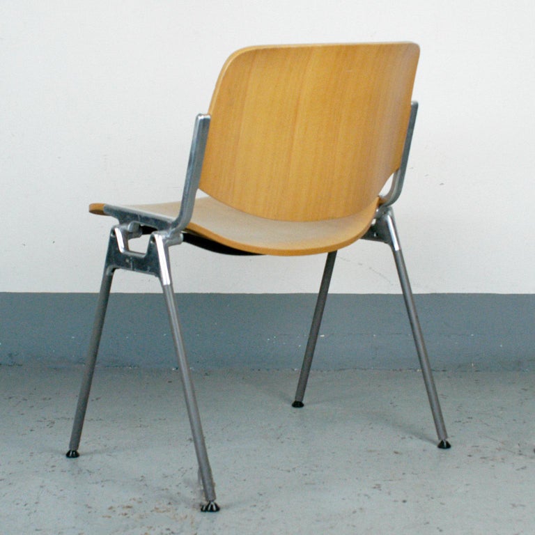 Set of Six Wooden Castelli DSC 106 Stacking Chairs by Giancarlo Piretti ...