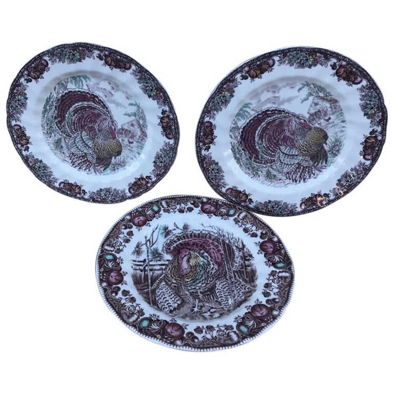 Set of Three English Autumn Monarch Turkey Plates For Sale at 1stDibs