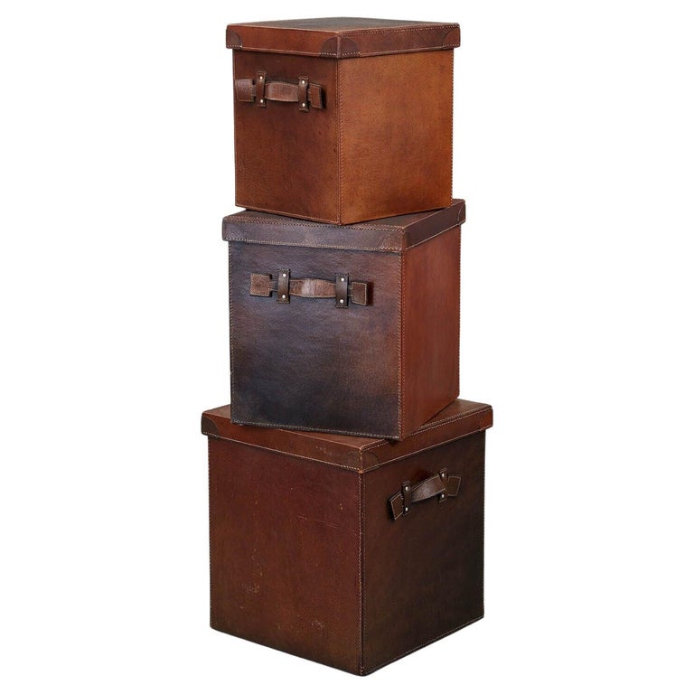 Set of Three English Nesting Leather Dispatch Boxes For Sale at 1stDibs