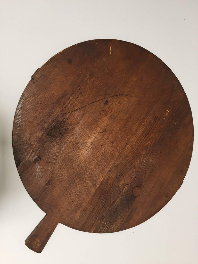 Set of Three Large Round Pine Cutting Boards with Handle at 1stDibs