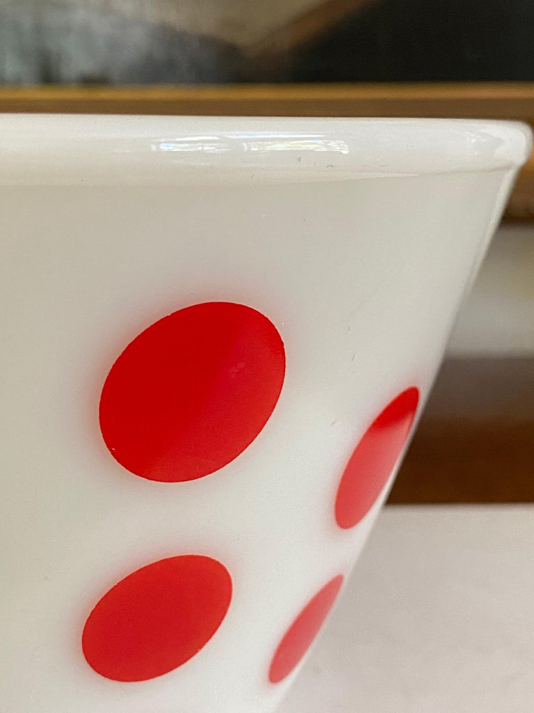 Set of 3 Mid Century Pyrex Glass Bowls, Fire King Brand- Red Dot decor ...