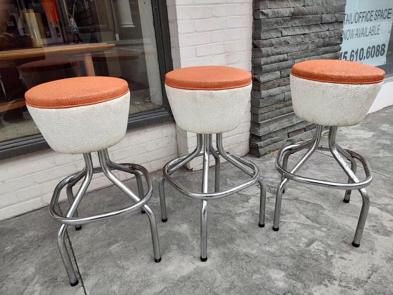 Set of Three Swiveling 1950s Conical Two Tone Bar Stools For Sale at ...