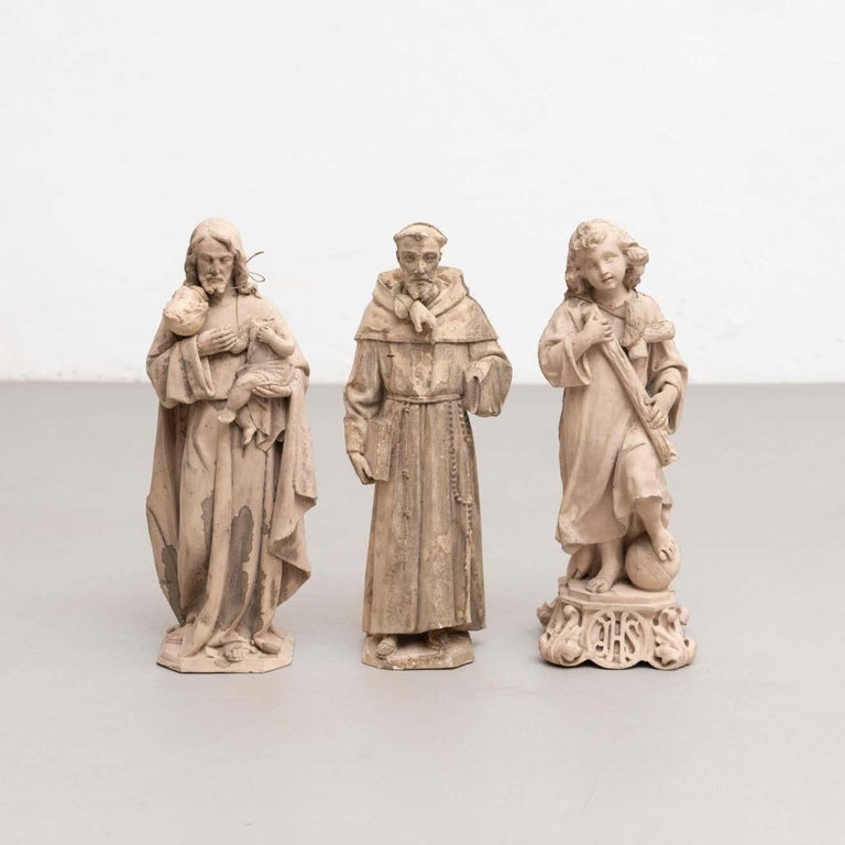 Set of Three Traditional Plaster Figures, circa 1950 For Sale at 1stDibs