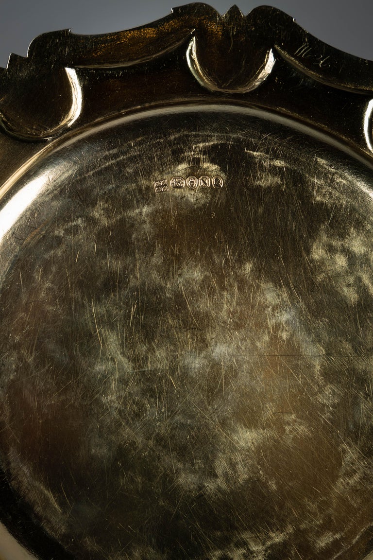 Set of Twelve Georgian Silver-Gilt Plates For Sale at 1stDibs