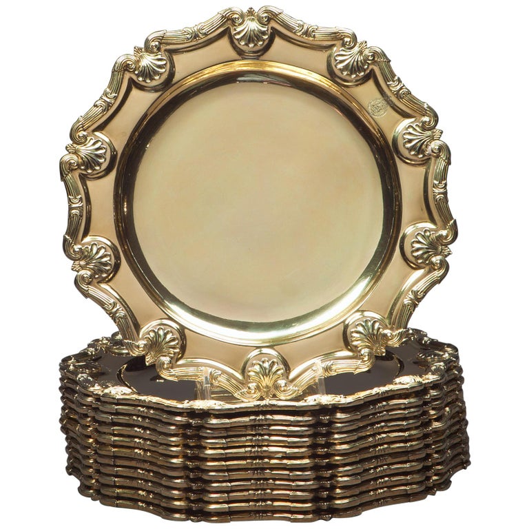 Set of Twelve Georgian Silver-Gilt Plates For Sale at 1stDibs