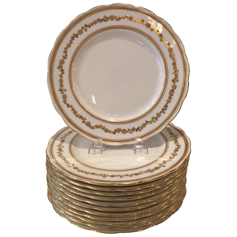 Set of Twelve Service/Dinner Plates Made in England for Ovington ...