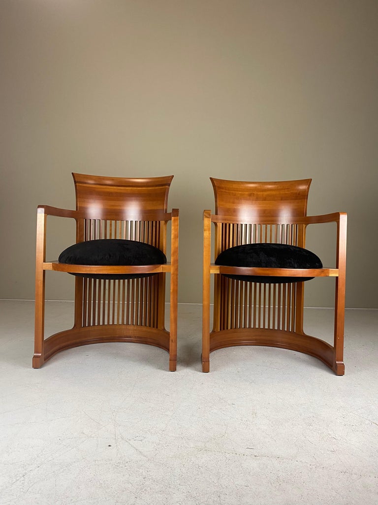 Set of two Cassina no. 606 Taliesin Barrel Chairs by Frank Lloyd Wright ...