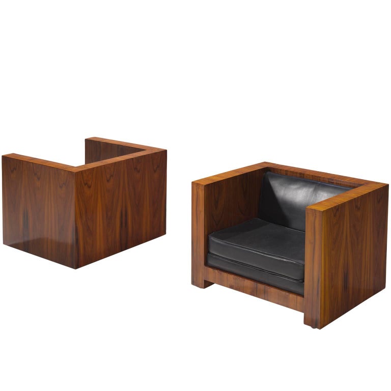 Set of Two Italian Chairs in Leather and Rosewood For Sale at 1stDibs