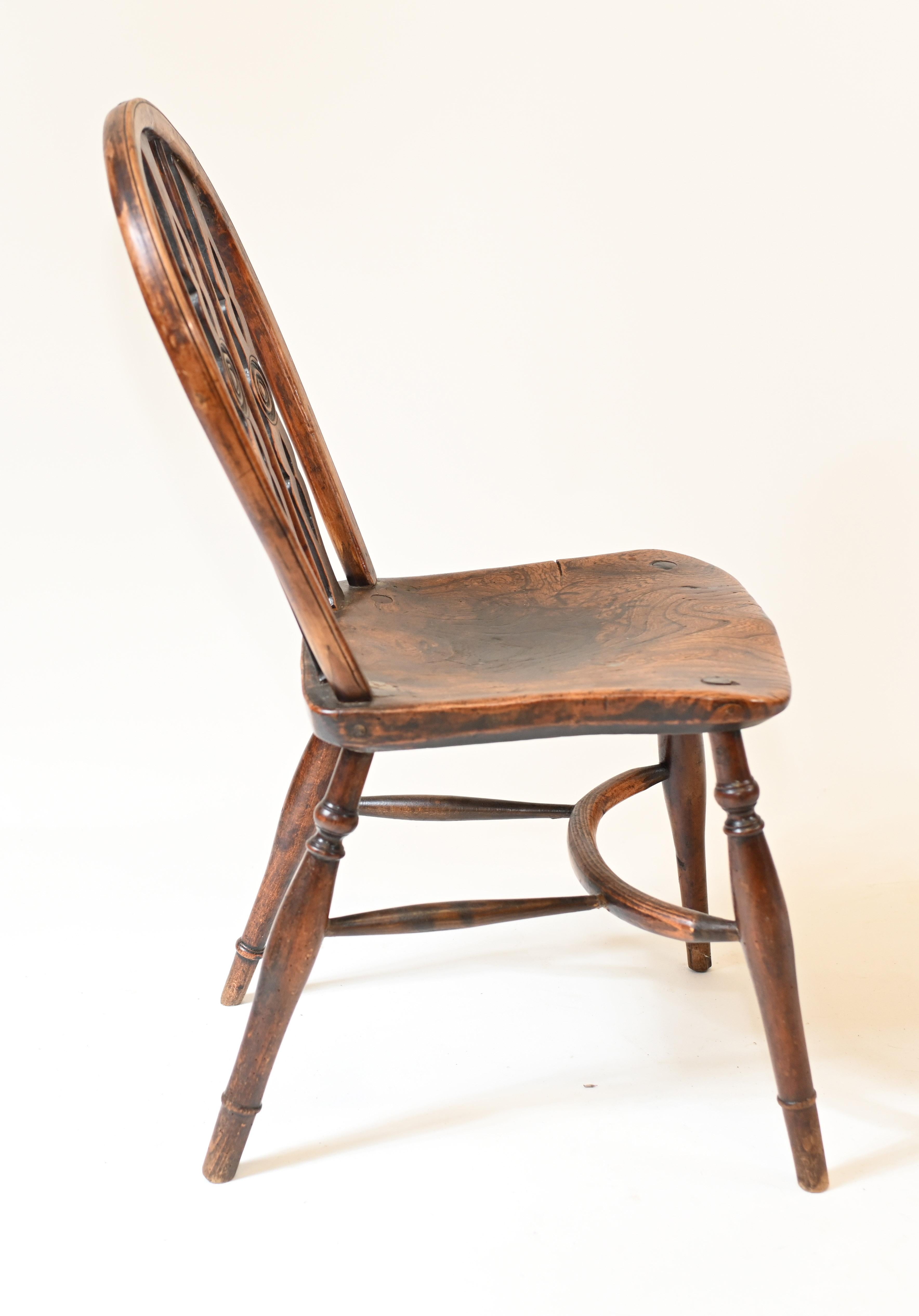 Set Windsor Dining Chairs Elm Wood Farmhouse Diners For Sale at 1stDibs