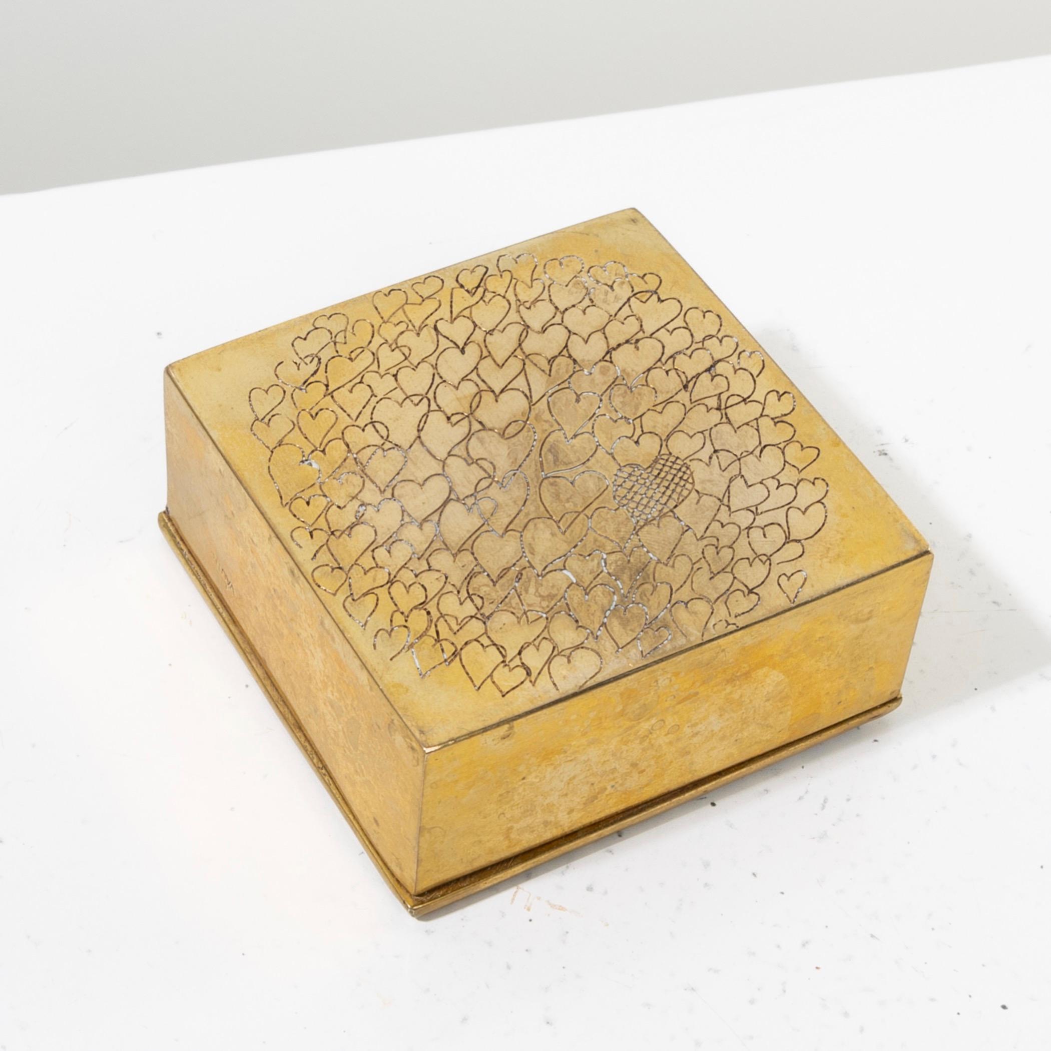 Seul au Monde by Line Vautrin – Gilt bronze box For Sale at 1stDibs