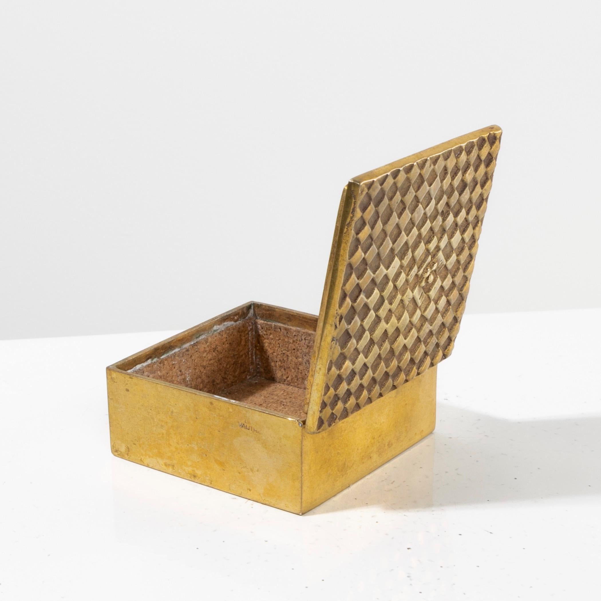 Seul au Monde by Line Vautrin – Gilt bronze box For Sale at 1stDibs
