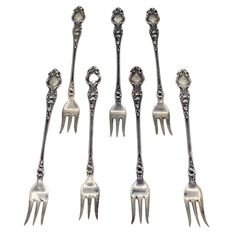Seven Art Nouveau Sterling Silver Oyster Forks by Wallace For Sale at ...