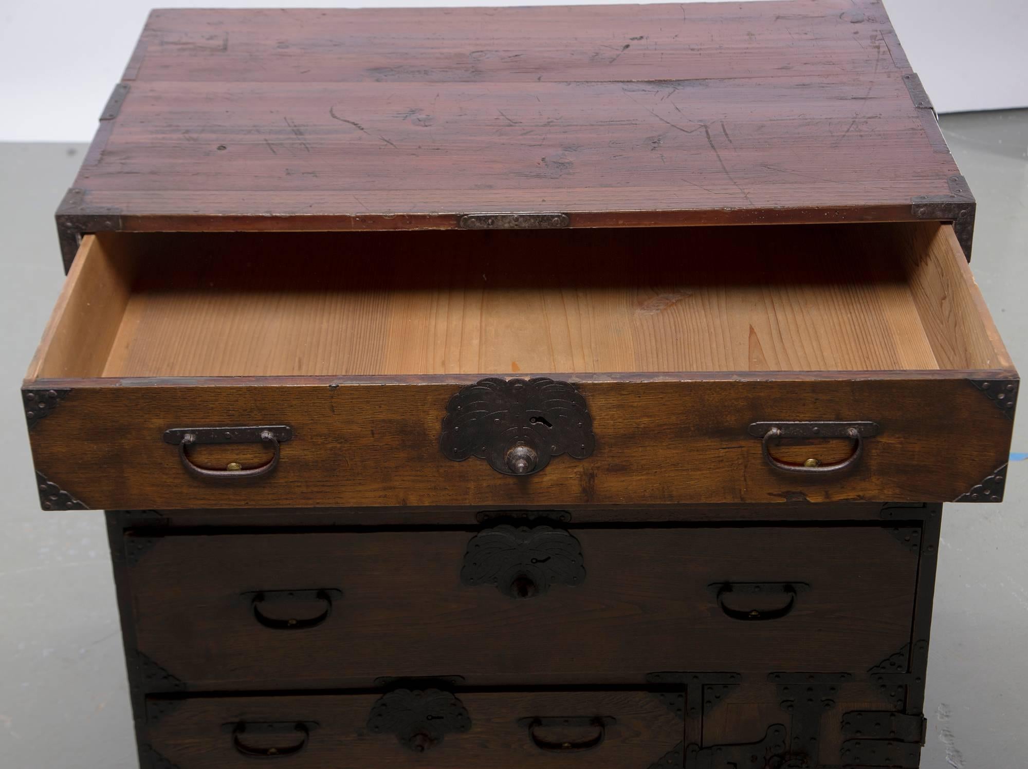 Seven Drawer Japanese Tansu Chest with Iron Hardware at 1stDibs ...