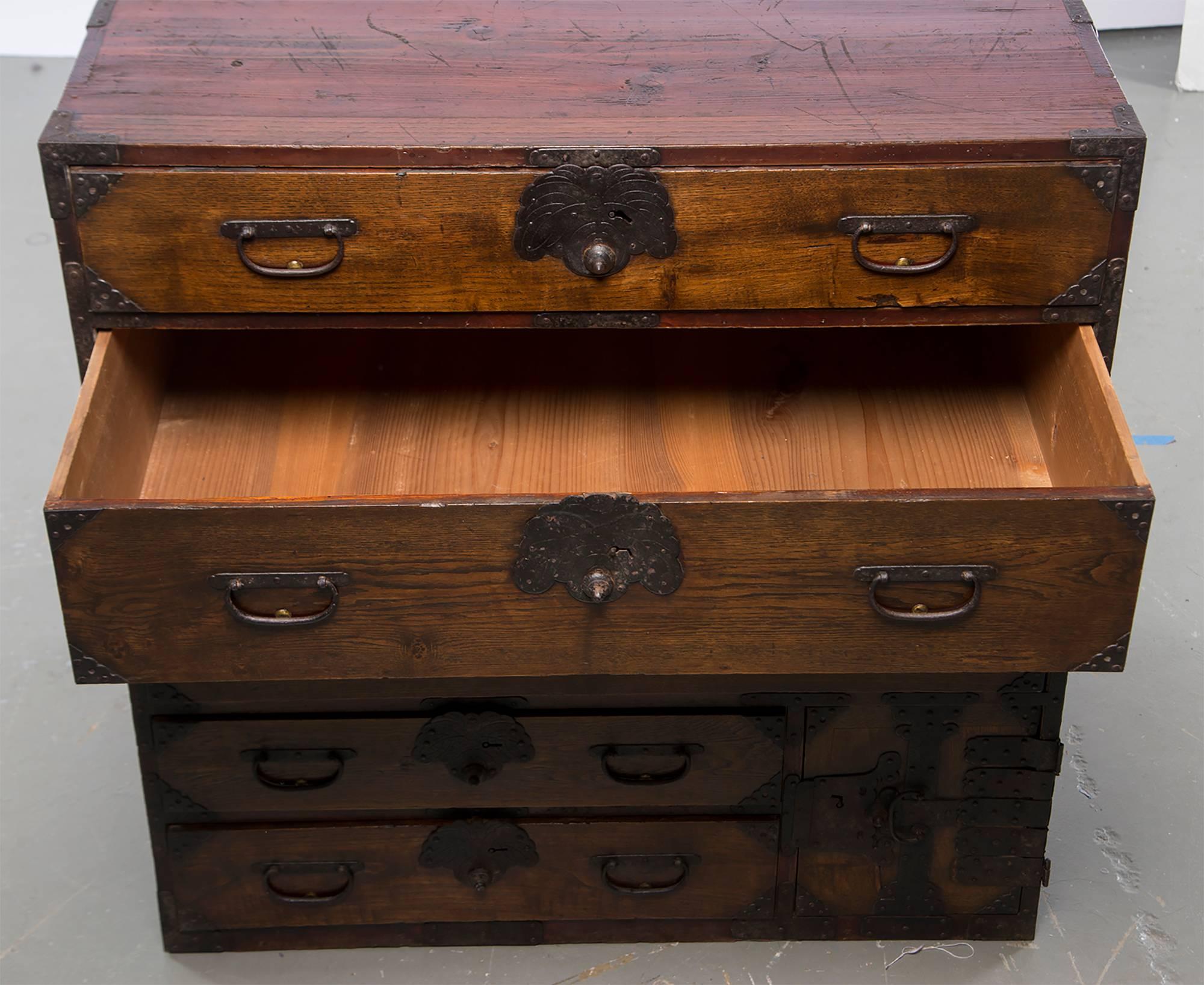 Seven Drawer Japanese Tansu Chest with Iron Hardware at 1stDibs ...