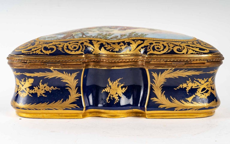 Sèvres Porcelain Box, 19th Century at 1stDibs