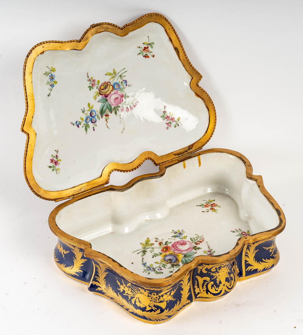 Sèvres Porcelain Box, 19th Century at 1stDibs