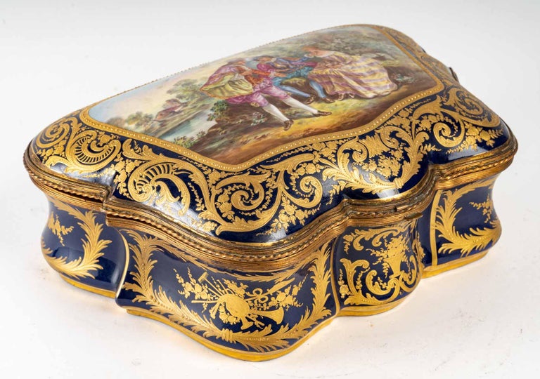 Sèvres Porcelain Box, 19th Century at 1stDibs