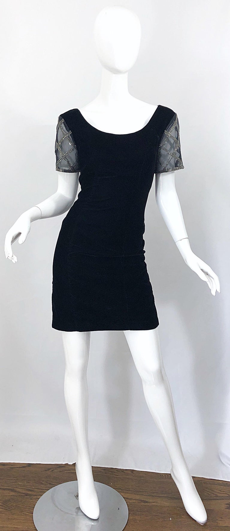 Sexy 1990s Black Velvet Sz 6 / 8 Open Bow Back Rhinestone Beade 90s ...