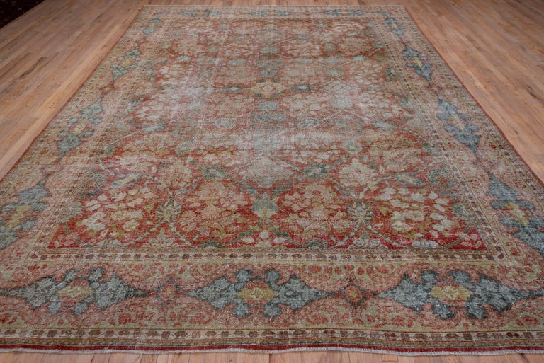 Shabby Chic Mahal Rug For Sale at 1stDibs
