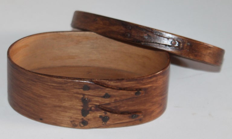 Shaker Pantry Box, 19th Century Small For Sale at 1stDibs