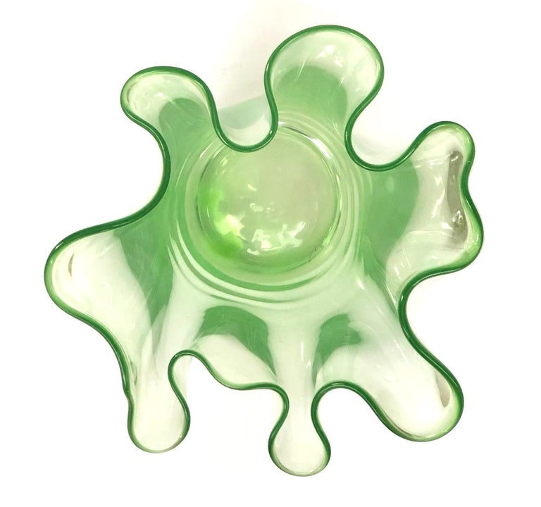Shapely Pair of Murano Art Deco Chartreuse Glass Handkerchief Vases at ...
