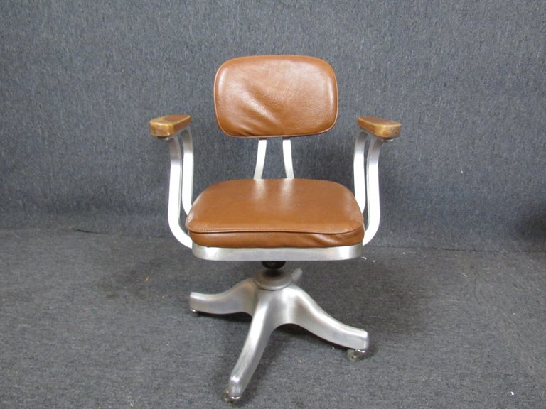 Shaw Walker Office Chairs For Sale at 1stDibs