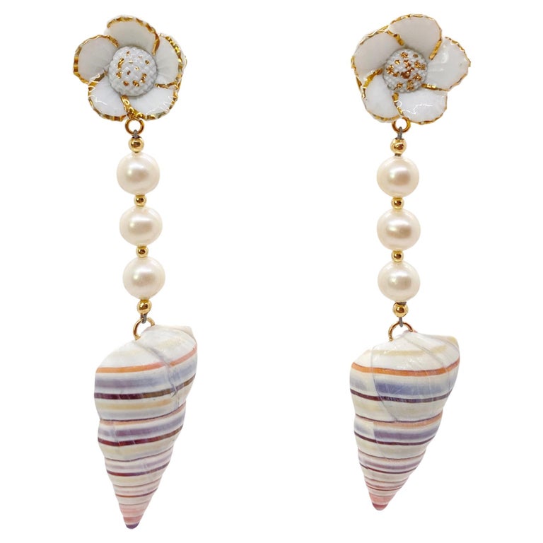 Shell and Pearl Dangling Earrings For Sale at 1stDibs