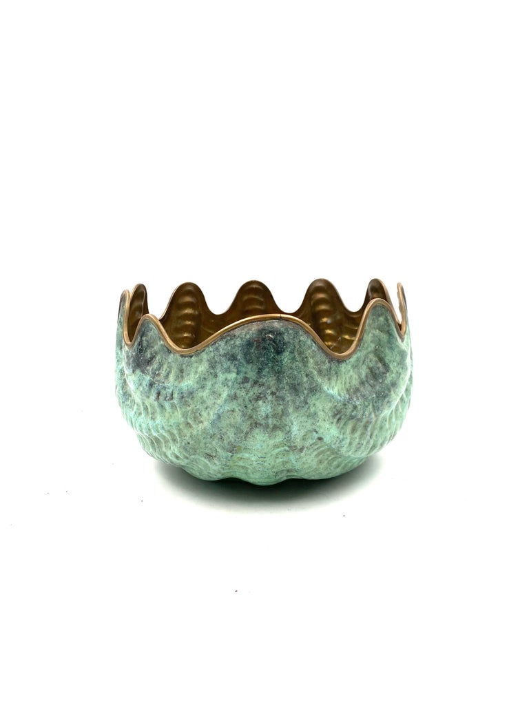 Shell Shaped Large Bowl / Centerpiece, Italy, 1970s For Sale at 1stDibs