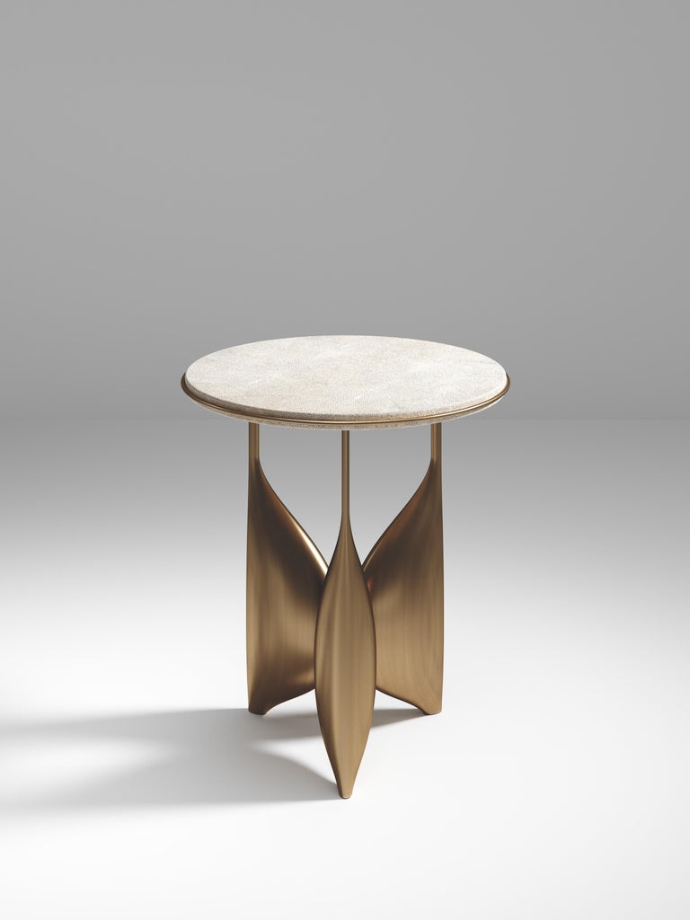 Shell Side Table with Bronze Patina Brass Details by Kifu Paris For ...