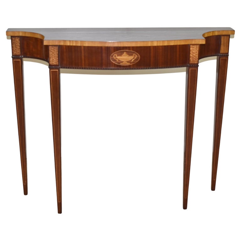 Sheraton Mahogany Console Entry Table by Councill For Sale at 1stDibs