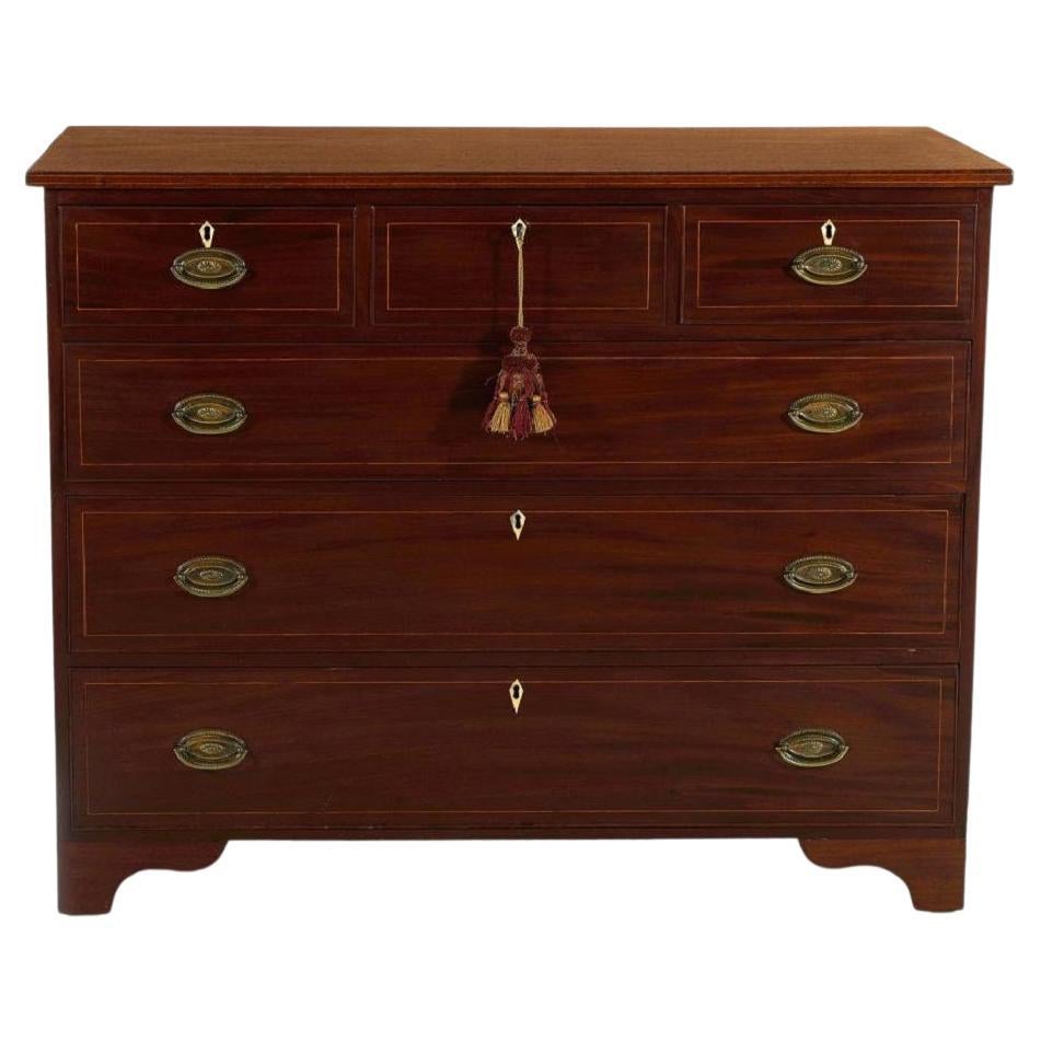 Early 19th Century Sheraton Mahogany Four Drawer Chest For Sale at 1stDibs