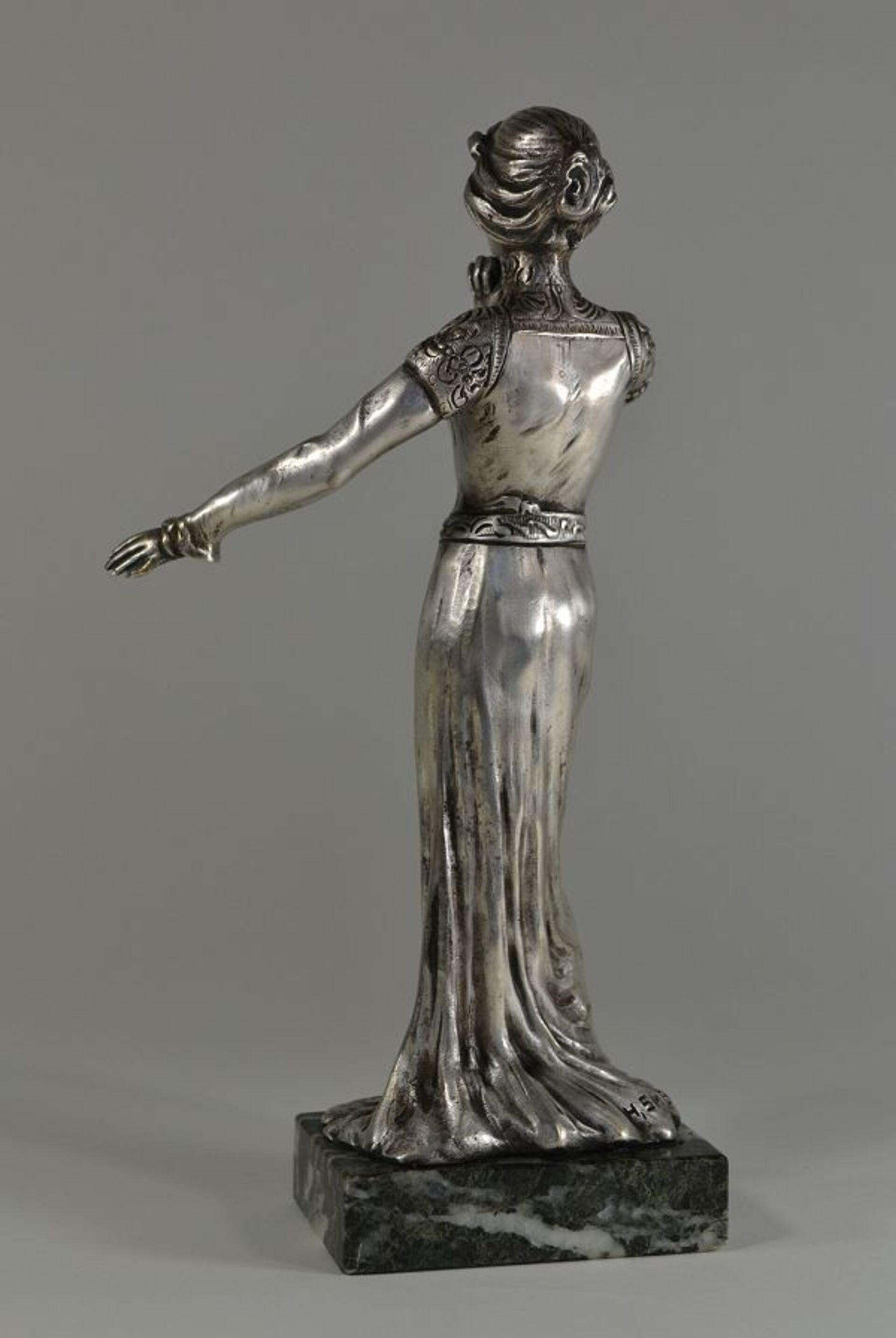 Shh ! Art Nouveau Jugenstil Bronze Symbolist Figure For Sale at 1stDibs ...